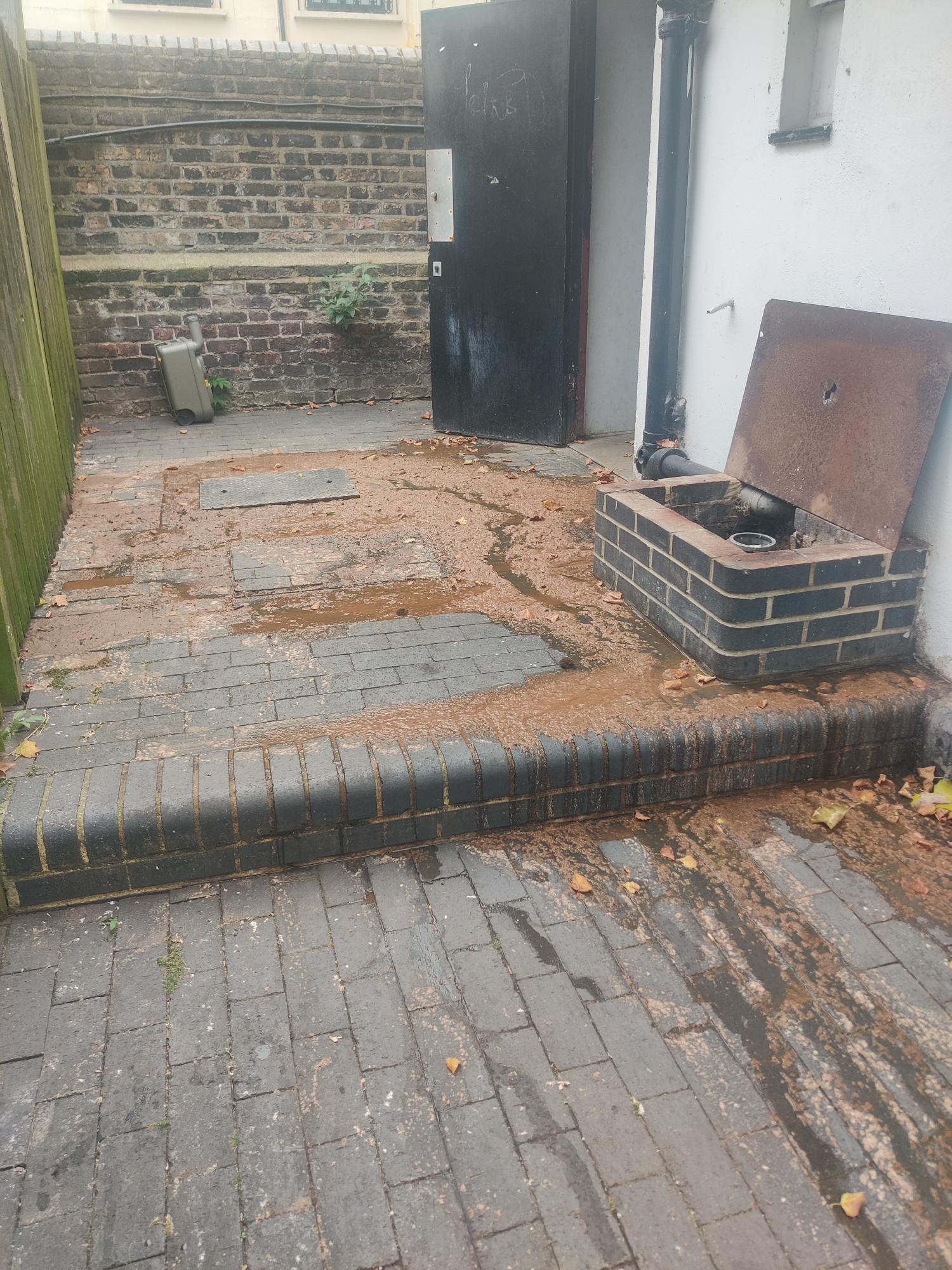 CRT allows sewage to leak into canal – National Bargee Travellers ...